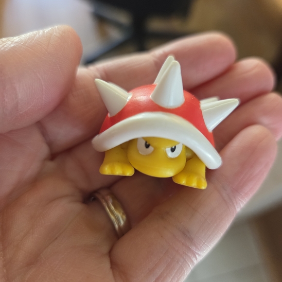 Nintendo | Toys | Nintendo Red And Yellow Spiked Turtle Action Figure ...